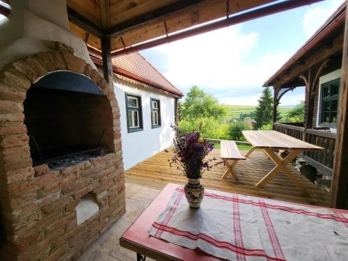 Arboretum Guesthouse - Transylvania