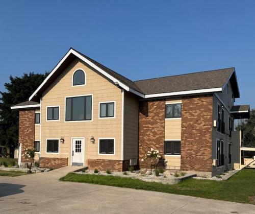 Mushroom Cap Motel - Caberfae Peaks, MI