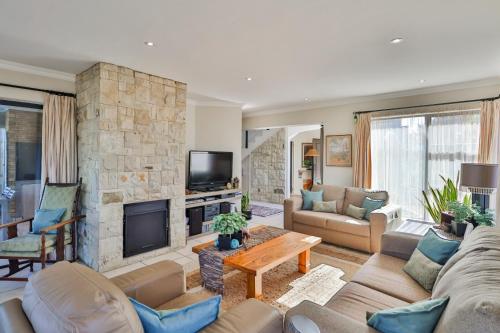1 On Pacific Close - Sedgefield