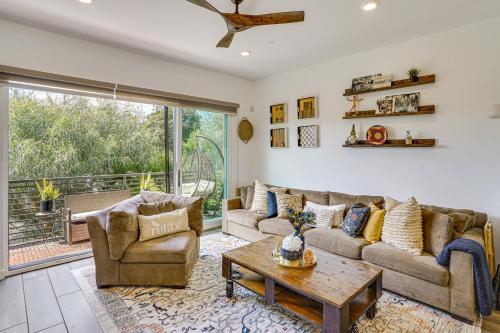 2 Mi To Cabrillo Beach: Luxe La Gem W/ Balcony - Rancho Palos Verdes, CA