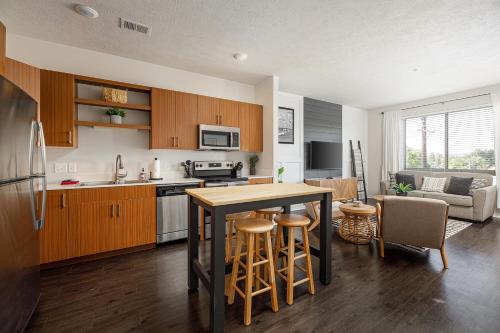 Trailside45 Modern Getaway – Traverse City - Traverse City, MI