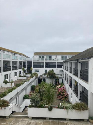 45 St Nicholas Court - St Ives