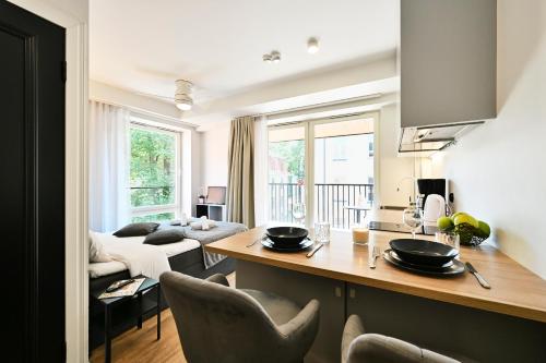 Thomas' Home - Trendy, Central & Balcony - Tallinn