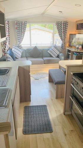 Haggerston Tower Lawn 04 Cozy 3 Bed With Wifi And Castle Views - Northumberland