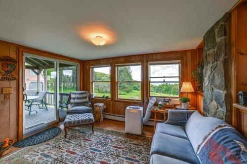 Pet-friendly Catskills Home W/ Serene Pond! - Roxbury, NY