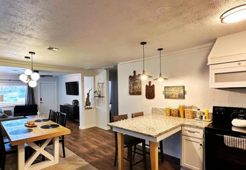 2br Apt 4 Mins Ocu #19a - Oklahoma City, OK