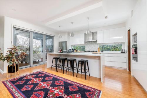Spacious Family Home Near Mt. Stromlo - Canberra