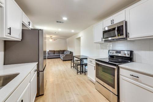 Fenced-in Yard: Home < 5 Mi To Dtwn Dallas! - Dallas, TX