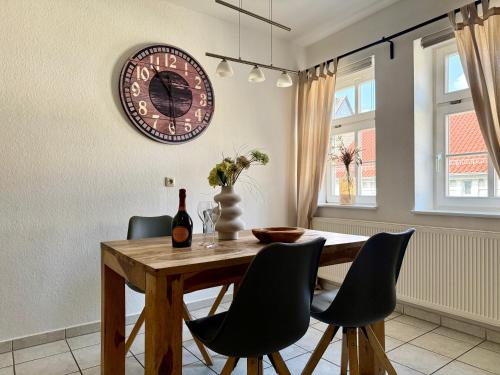 Ferienwohungen Und Apartments Haus Zum Schwan - Arnstadt
