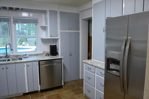 Cheerful 3 Bedroom Home With A Sauna - Fredericksburg, VA