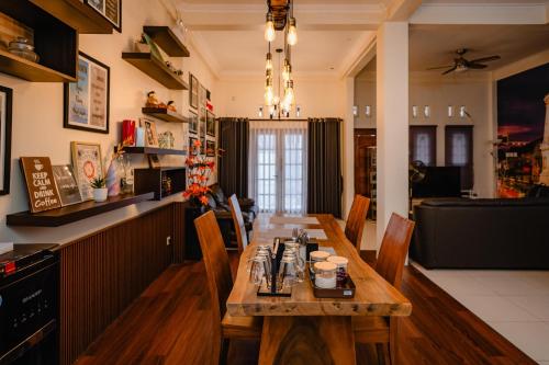 Inez Homestay - Yogyakarta