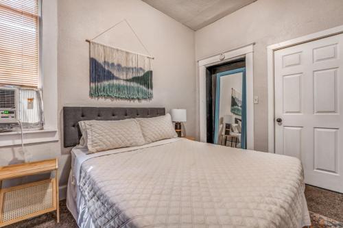 Cozy Central Hideaway In Midtown Memphis - Memphis, TN