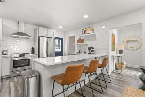 New Soho Home - Perfect Space For Families - Tampa