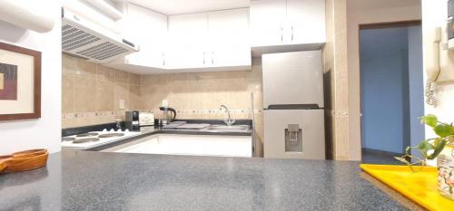 City Skyline View King Bed Top Location Comfortable - Ciudad de México