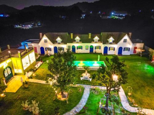 British Hill Resort สัตหีบ บางเสร่ ช่องเเสมสาร - Rayong