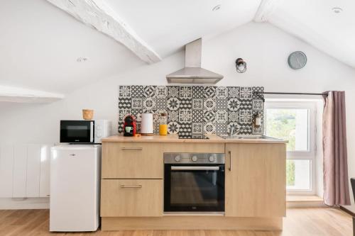 Appartement Sous Combles - Vieille Batisse Proche Centre Ville - Saint-Galmier