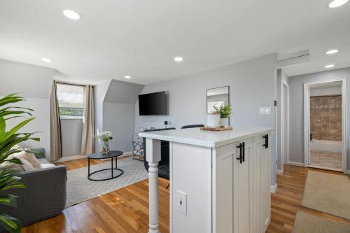 Lunavista's Cozy Corner, 1b&1bth - Lido Beach, NY