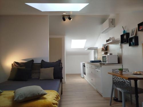 Studio Climatise Avec Tv Et Wifi - Montélimar