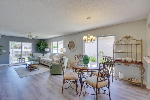 Courtyard Villa W/ Lanai & Community Amenities! - Leesburg, FL