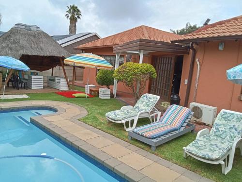 Mau Cottage - Krugersdorp