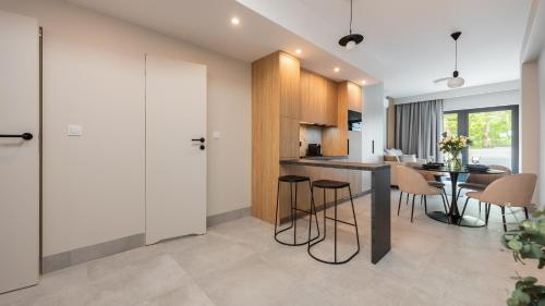Flatbook Apartament Enklawa Krynica Morska - Basen, Sala Zabaw, Zalew Wislany - Krynica Morska