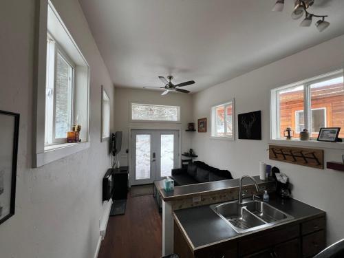 Railway Cabin At Base Camp - Georgetown, CO