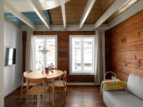 Unique Apartment In Stavangers Most Sentral Square - Stavanger
