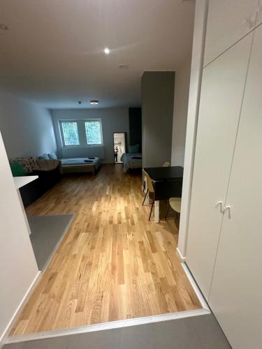 Big Studio Apartment In Sollentuna Stockholm - Estocolmo