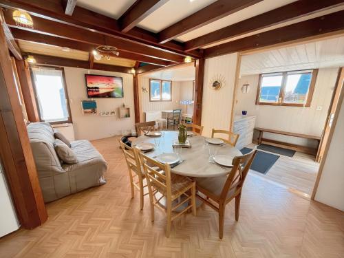 Chaleureux Chalet A 3 Minutes A Pied De La Mer - Parking Gratuit - Calvados