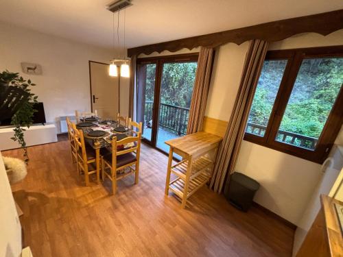 Sky High Family Apartment - Orelle