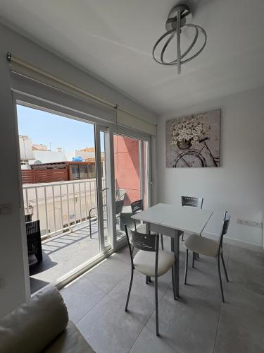 Casa Alisio, Peaceful And Central With 2 Suite - Corralejo