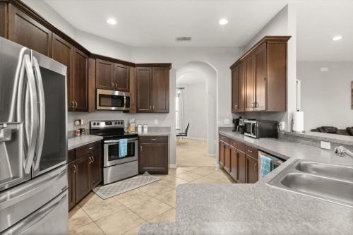 Family-friendly 3br Getaway Bbq Game Room Fun - Lake Wales, FL