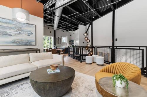 Unique Living 5 Min From Downtown - 羅裡