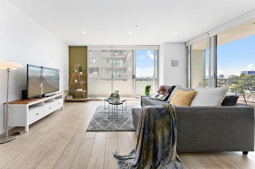 Bright & Airy 2br - Steps To Station & Westfield - 파라마타