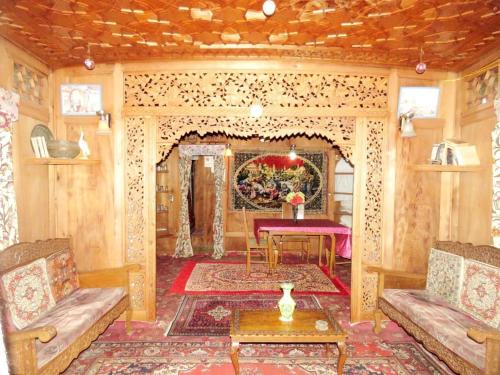 Houseboat Young Kabul - Srinagar