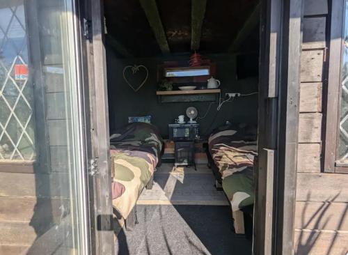 The Willow Cabin - Essex