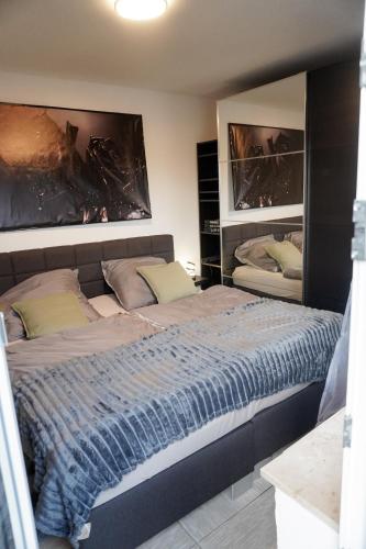 M House Do City Privatzimmer Mit Balkon & Self Check-in - Dortmund