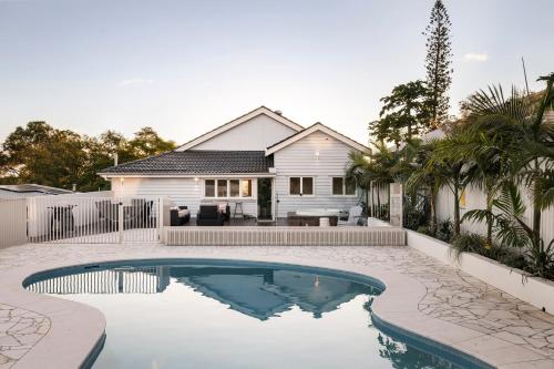 Loco Piso House Pet Friendly - Pool & Spa - Brisbane