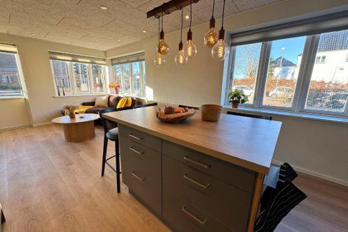 Cozy & Modern Living In Central Odense - Odense
