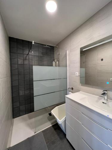 Apartamentos Econostay Plaza De Espana - Madrid