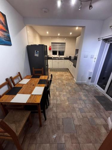 Spacious Luxurious Serviced Accomodation - Doncaster