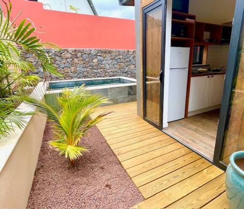 Tiny house avec piscine privative - Location saisonnière, 32 Chem. Bois ...
