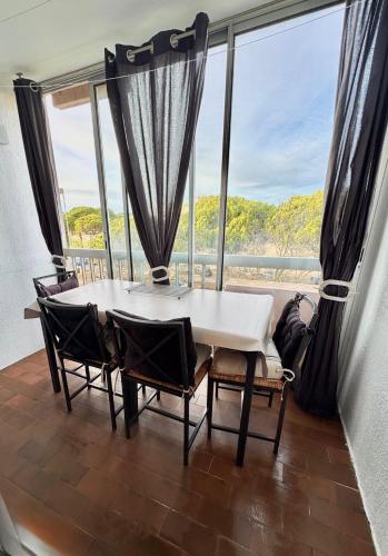Cap Parenthese By L'avenue - T2 Familial - Proche Plage, Seaquarium - 2e Etage - Parking Prive - Aigues-Mortes