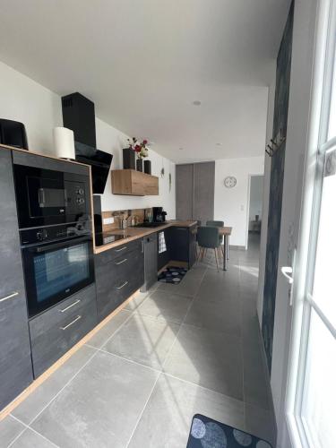 Chez Celine Et Frederic Maison 3 T2 45m2 - Rochefort, France