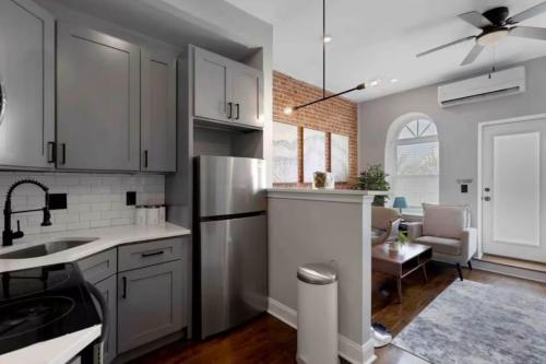 Studio W Terrace - Street Parking -10 Min To Dt - Elmwood Park Zoo, Norristown