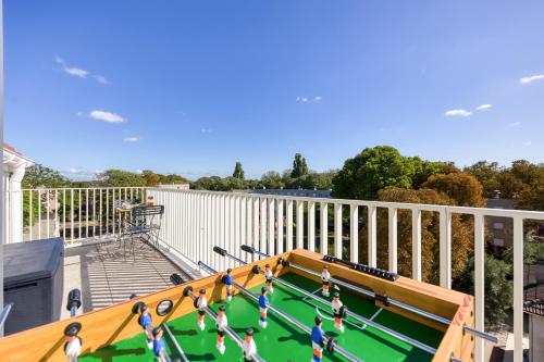Suite Bauhaus - Proche Paris - Terrasse - Netflix - Bobigny