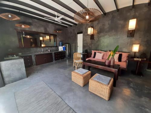 El Nido Villa Rentals - El Nido