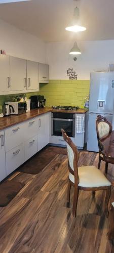 Beautiful Home Feeling No 62 - Croydon