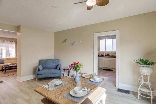 1 Mi To Cedar Point: Family Getaway W/ Porch! - Sandusky, OH