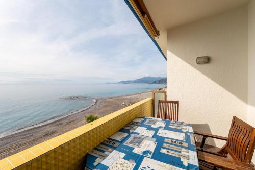Mediterranean Home - With Sea View - Vallecrosia